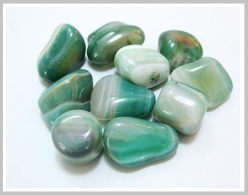 Ágata verde, canto rodado - Azabache minerales