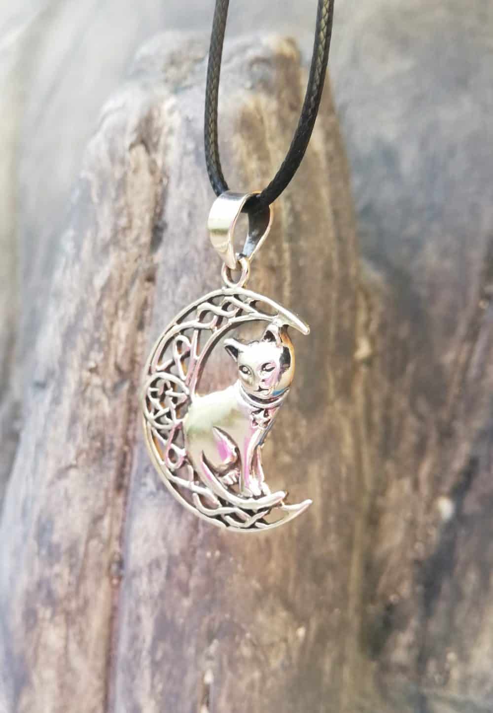 Colgante de plata con luna, gato y pentagrama - Azabache minerales