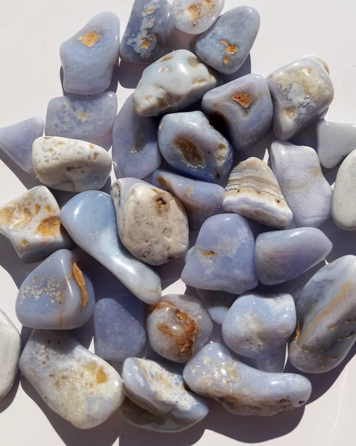 Calcedonia, canto rodado - Azabache minerales