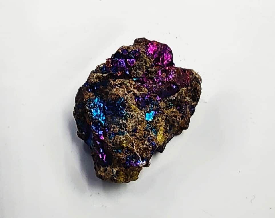 Calcopirita irisada - Azabache minerales